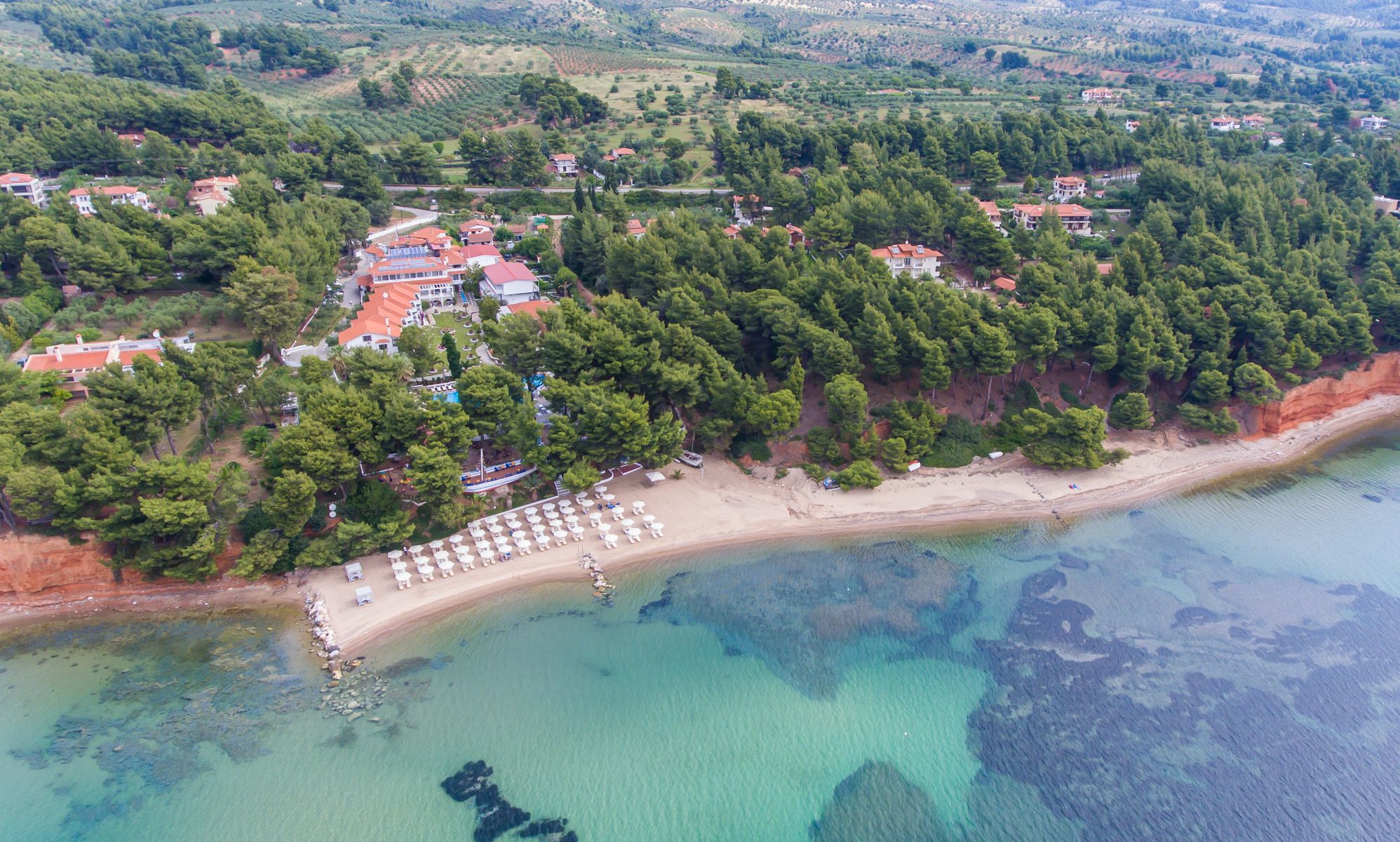 Porfi Beach Hotel i Nikiti | Boka online nu!