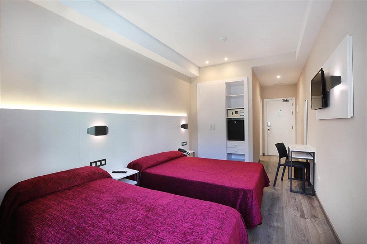 Hotel Alameda i Benidorm | Book online nu!